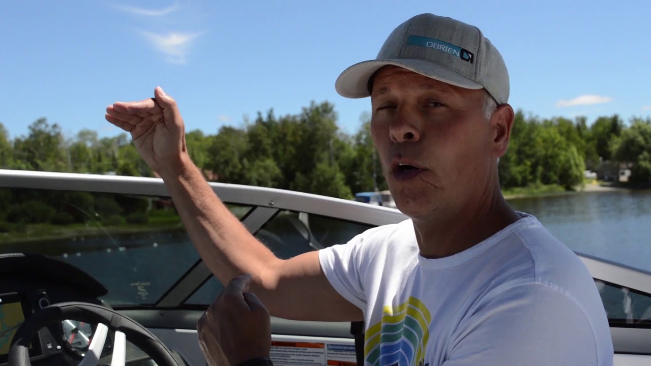 Rock Gauthier vous présente son bateau Hurricane - YouTube