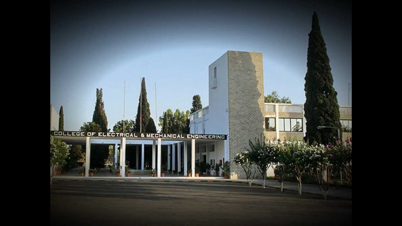 College Of EME,NUST DE-30 Cadets - YouTube