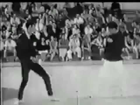 Bruce Lee demonstration of struggle and speed - YouTube