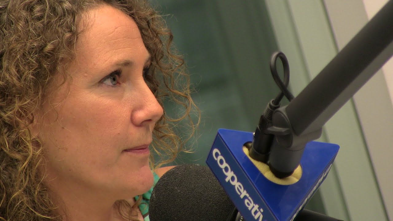 Medio a Medio: La heroica historia tras el libro "Buscando a María ...