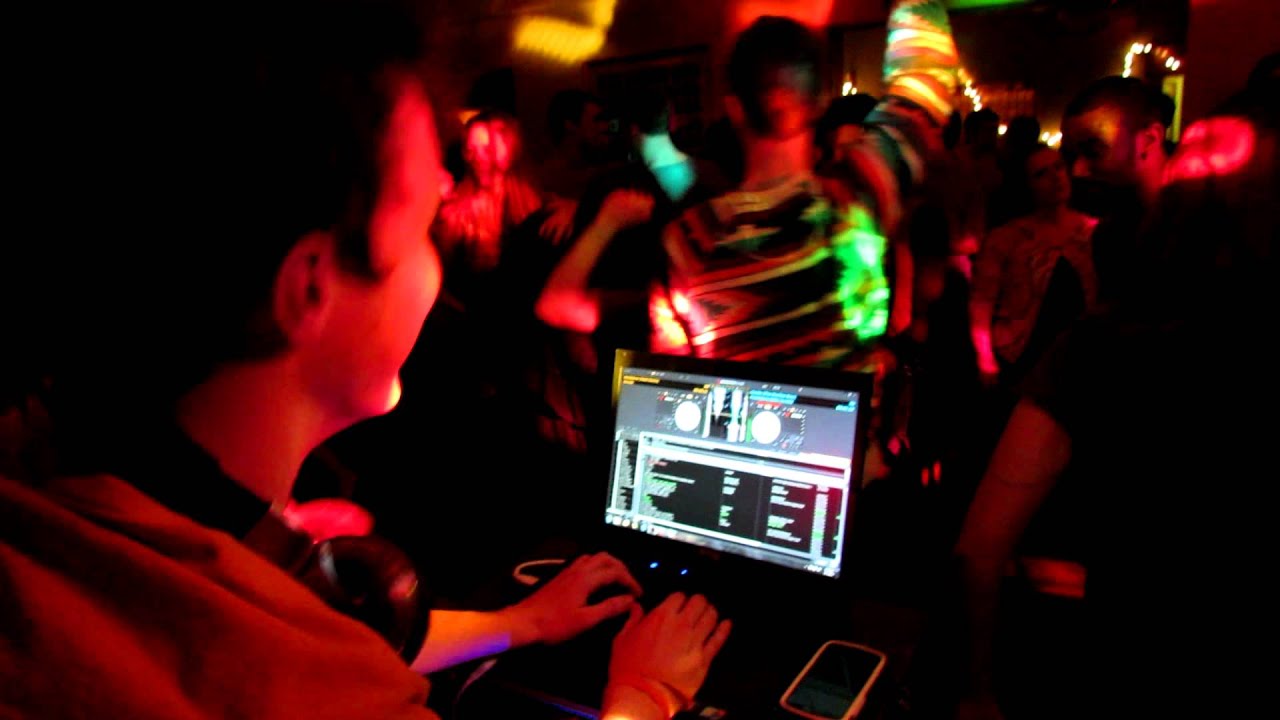 In the Mix with DJ Whrr - YouTube