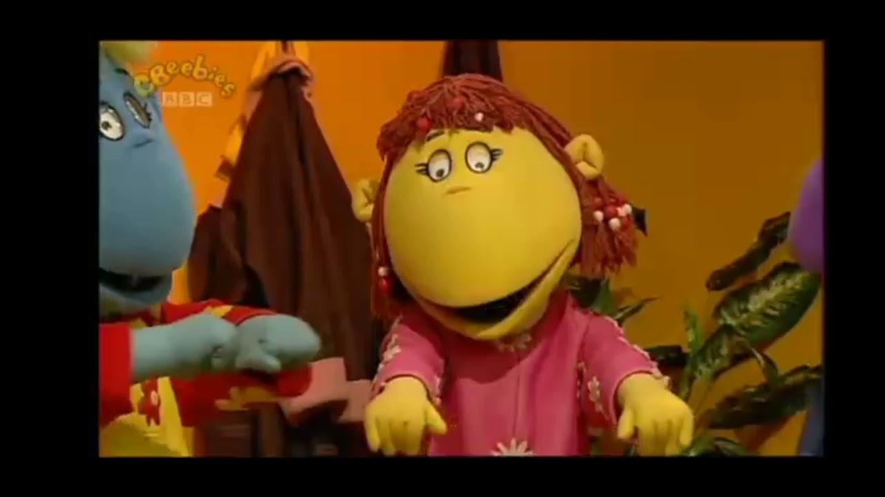 Christmas With the Tweenies Day 1 Tweenies Row Row Row Your Boat ...