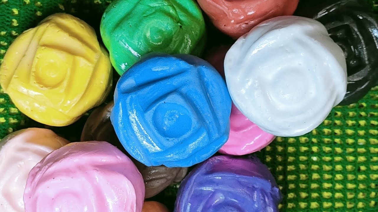 Clay Cracking ASMR/Cracking light plasticine #clay - YouTube