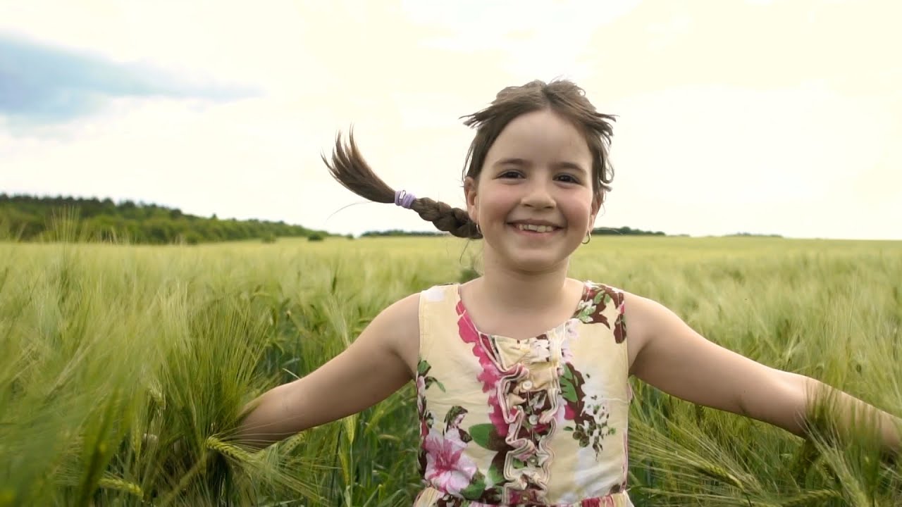 Peaceful Instrumental Music / Homestead Music Video / “Stringing You ...