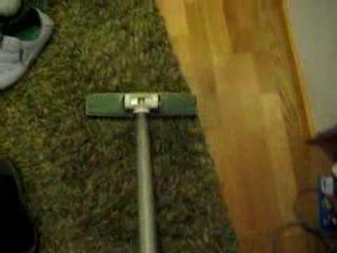 Electrolux Luxomatic Z90 vacuum from 1967 - YouTube