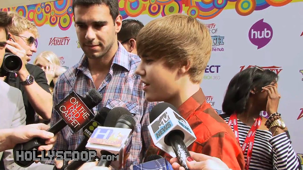Justin Bieber Confirms Acoustic Album Next Month - YouTube