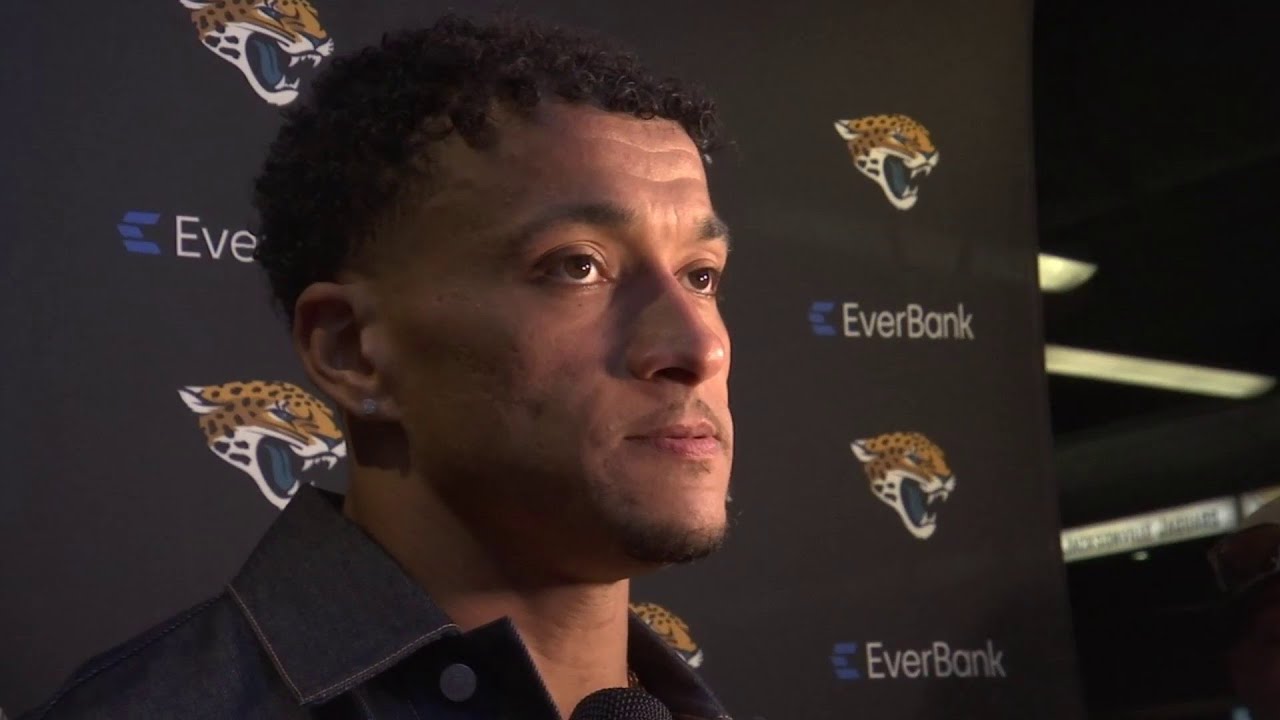 Jaguars Evan Engram locker room interview after Packers loss - YouTube