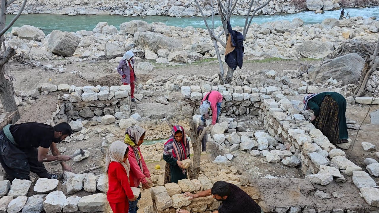 Navid Sakht: the story of trying to build a new house in the ...