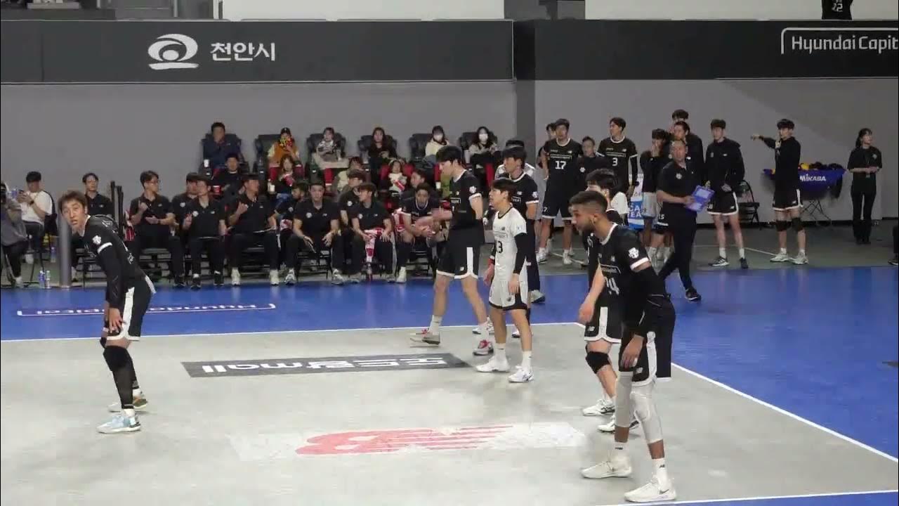 KOVO 2023~2024 시즌 현대캐피탈 스카이워커스 Skywalkers OK금융그룹전 이현승 선수 서브 Korea Pro Volleyball - YouTube