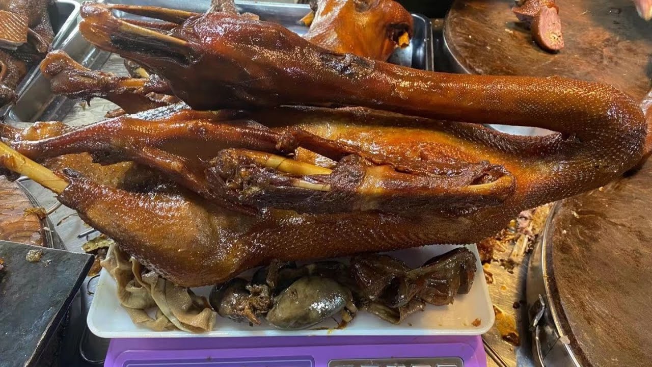 Chaozhou (TEOCHEW) BRAISED GOOSE | Chinese Street Food - YouTube