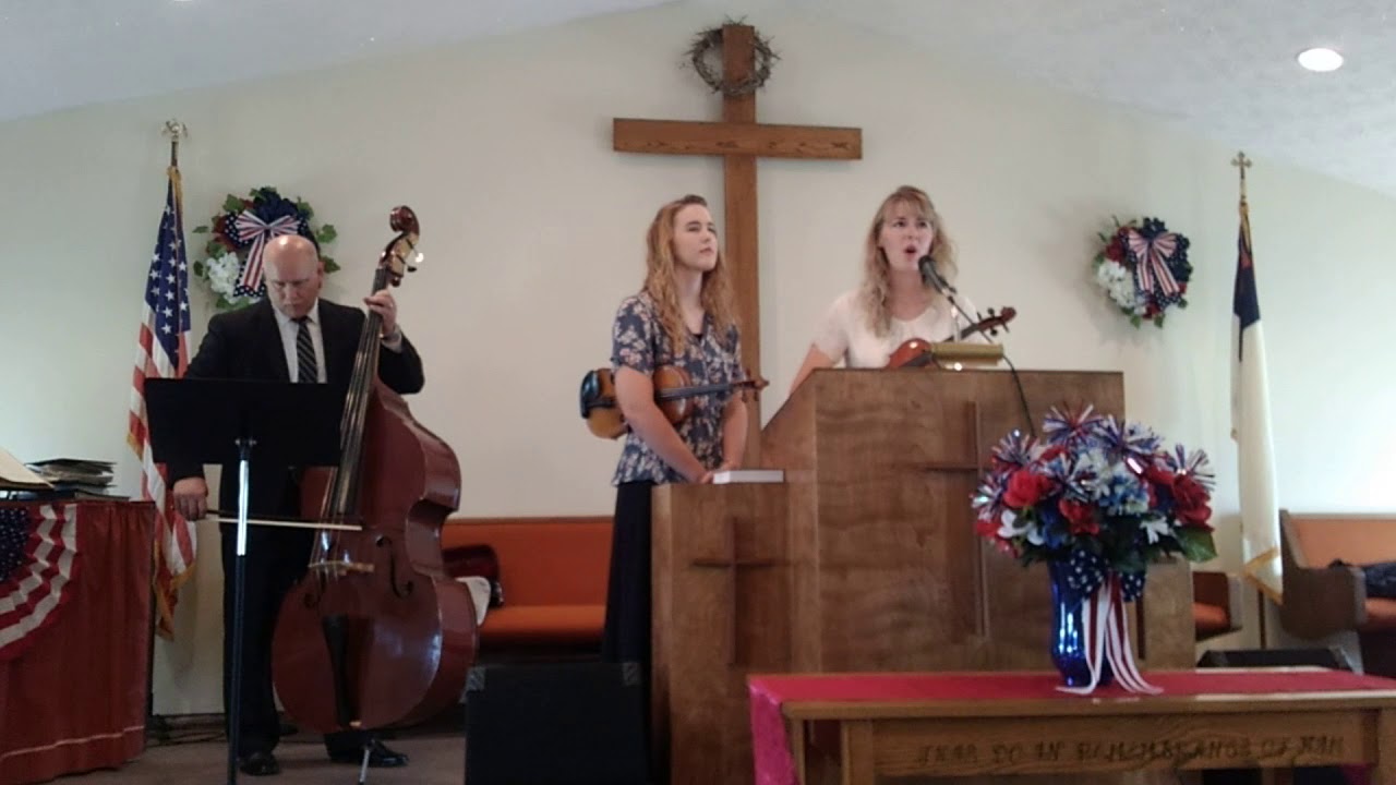 The Bierman Family - Singing & Playing. - YouTube