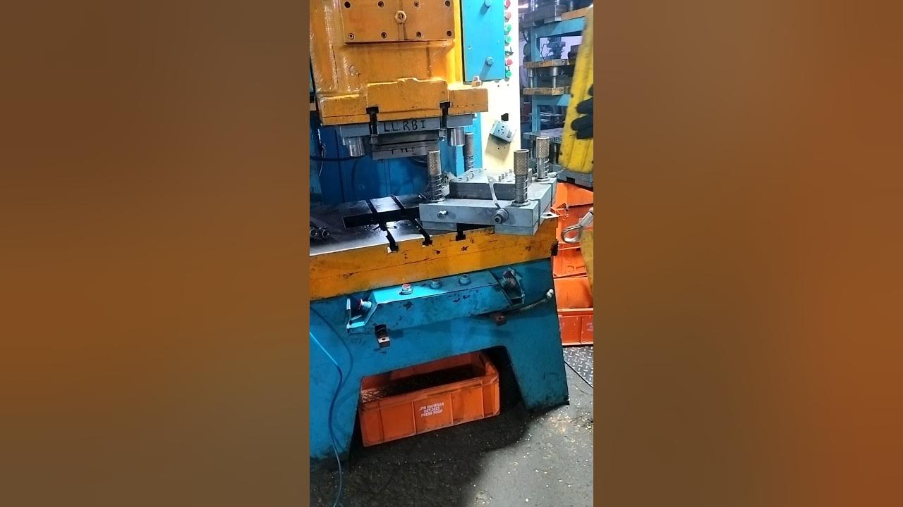 M/c mould loading and unloading #shorts #shortsfeed #technology # ...