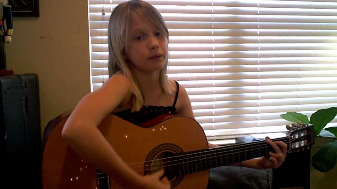 Mia singing Silent Night (2012) - YouTube