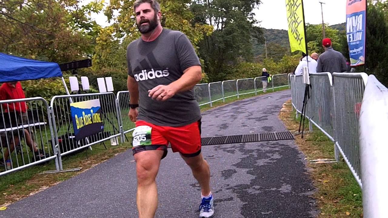 2015 Fall Foliage 5k/10k Road Race - Finish Line Video - YouTube