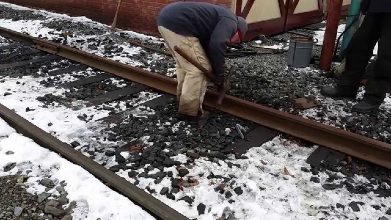 Replacing a Broken Section of Rail - YouTube
