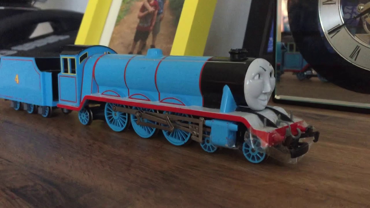 2009 Bachmann Gordon review - YouTube