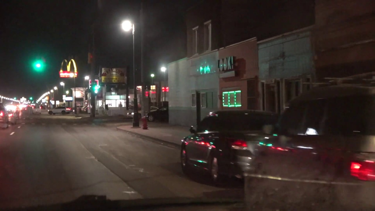 Random Detroit. I Love This Place. It's Super Interesting - YouTube