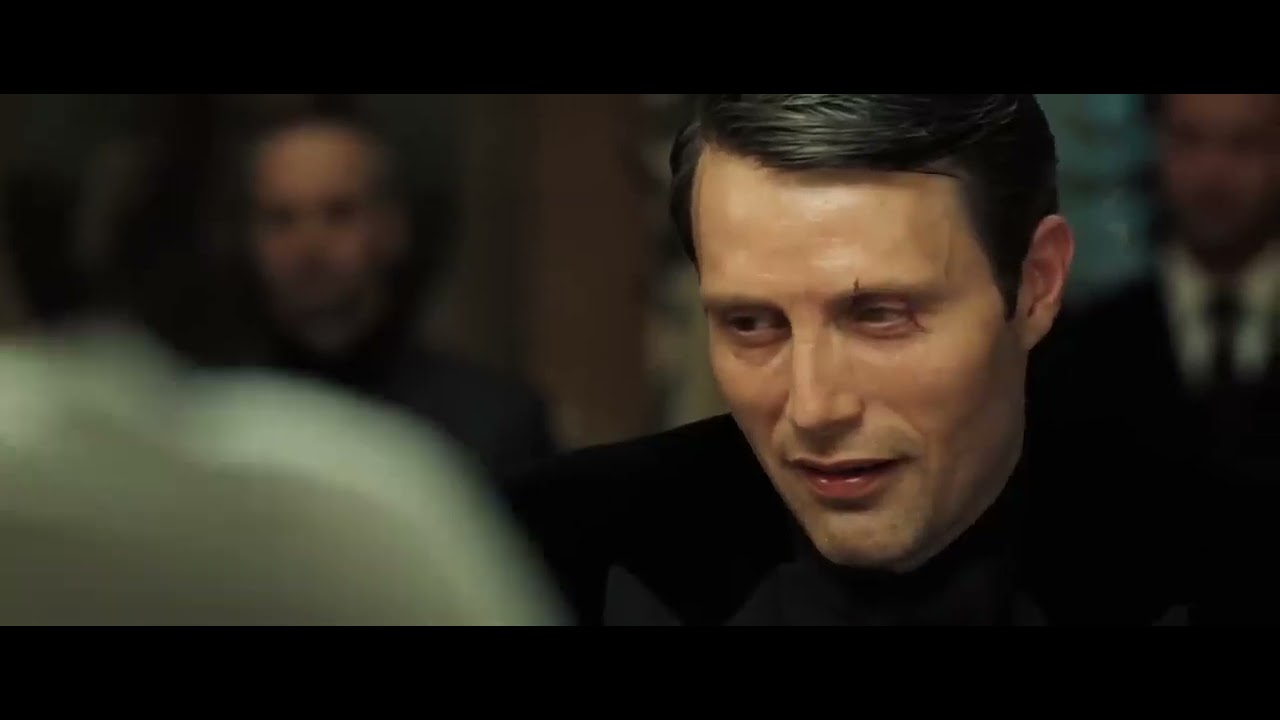 Casino Royale (2006) straight flush vs. full house - YouTube