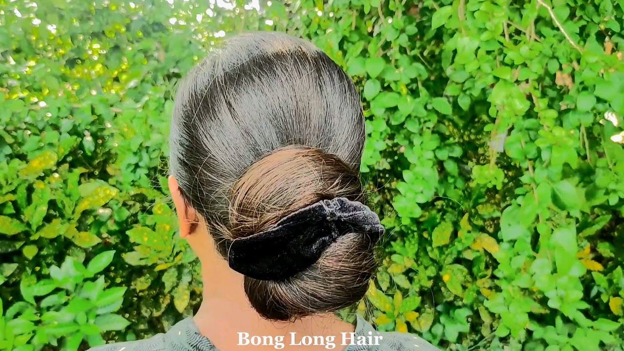 Bong housewife silky hair bun || Long Silky hair play || Bengali Hair ...