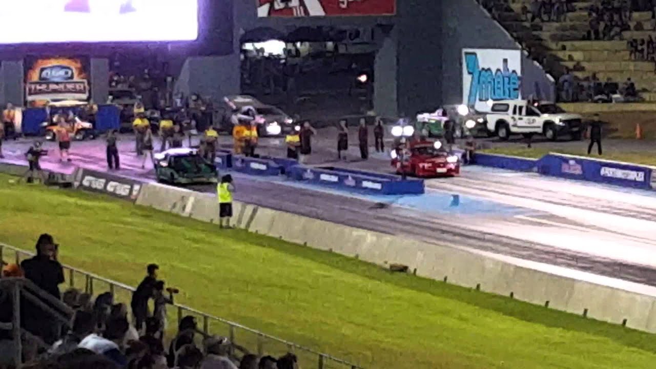 Daniel Gregorini over Wayne Keys second round 20th Feb Perth Motorplex ...