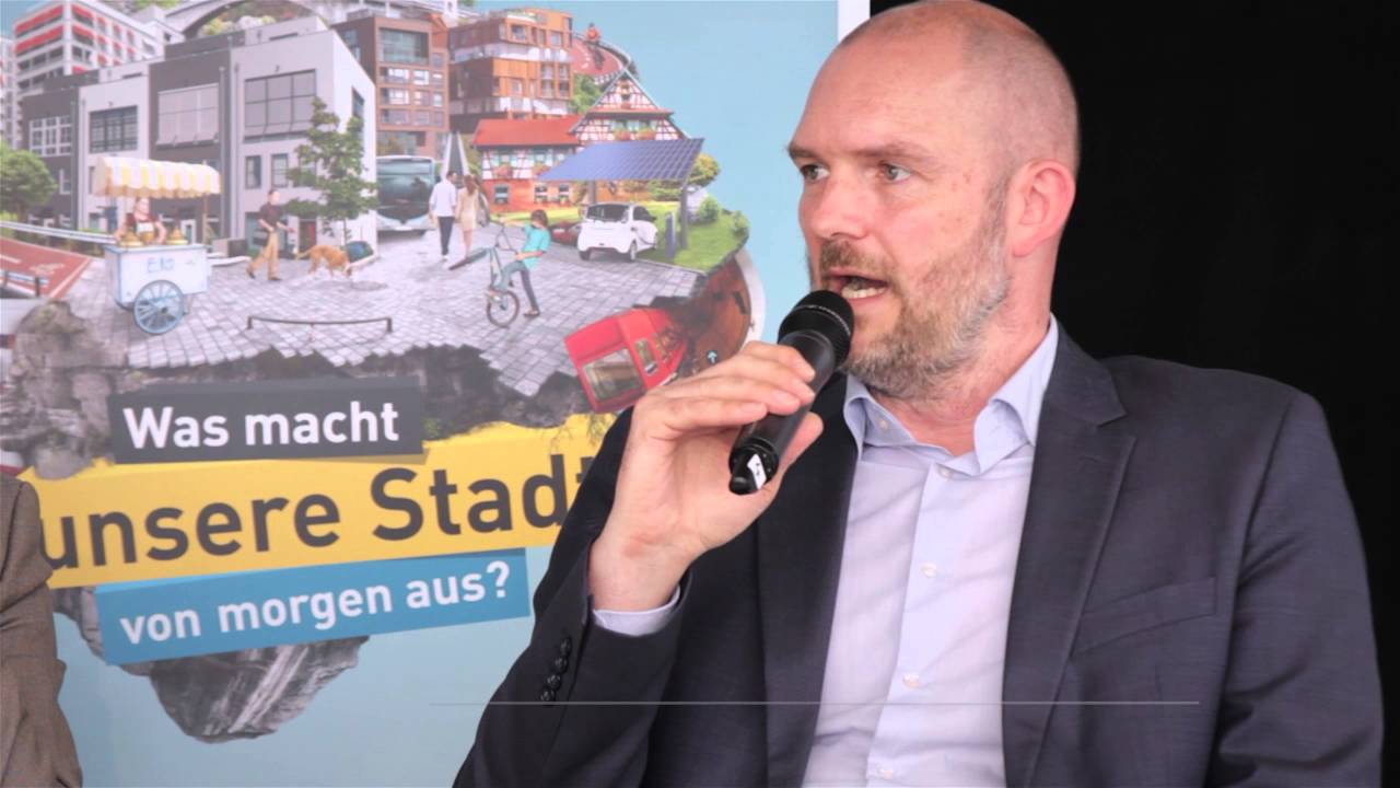 Smart Country - Carsten Große Starmann im "Dialog an Deck" - YouTube