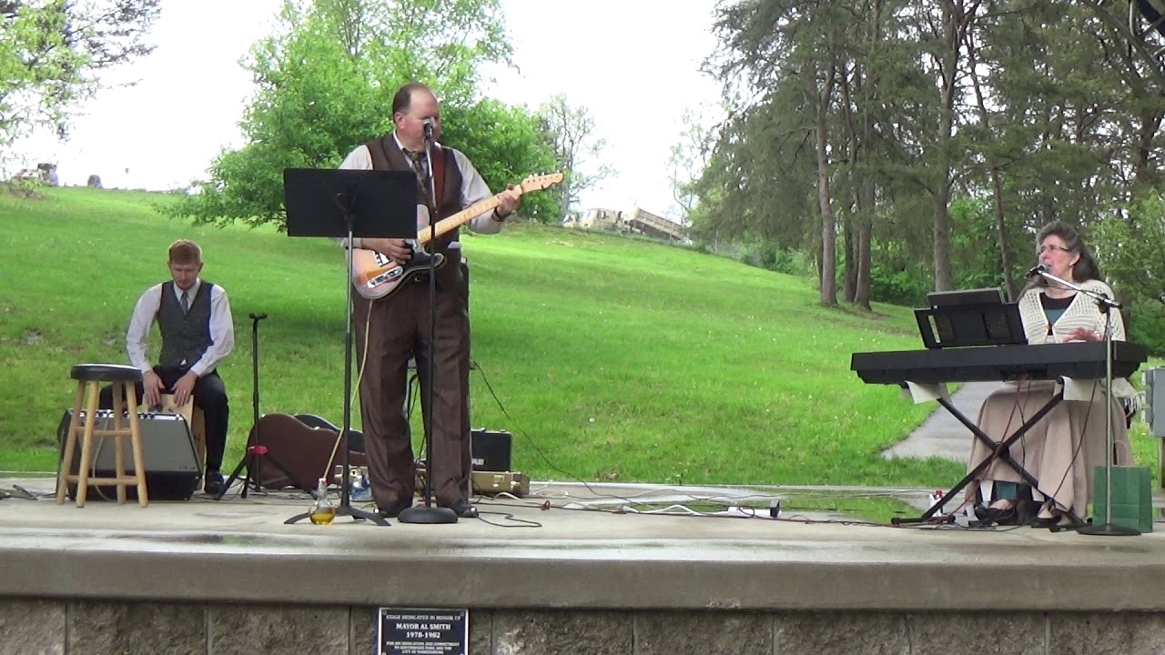 Rebecca Ray singing "Ill fly away" 5/3/20 - YouTube