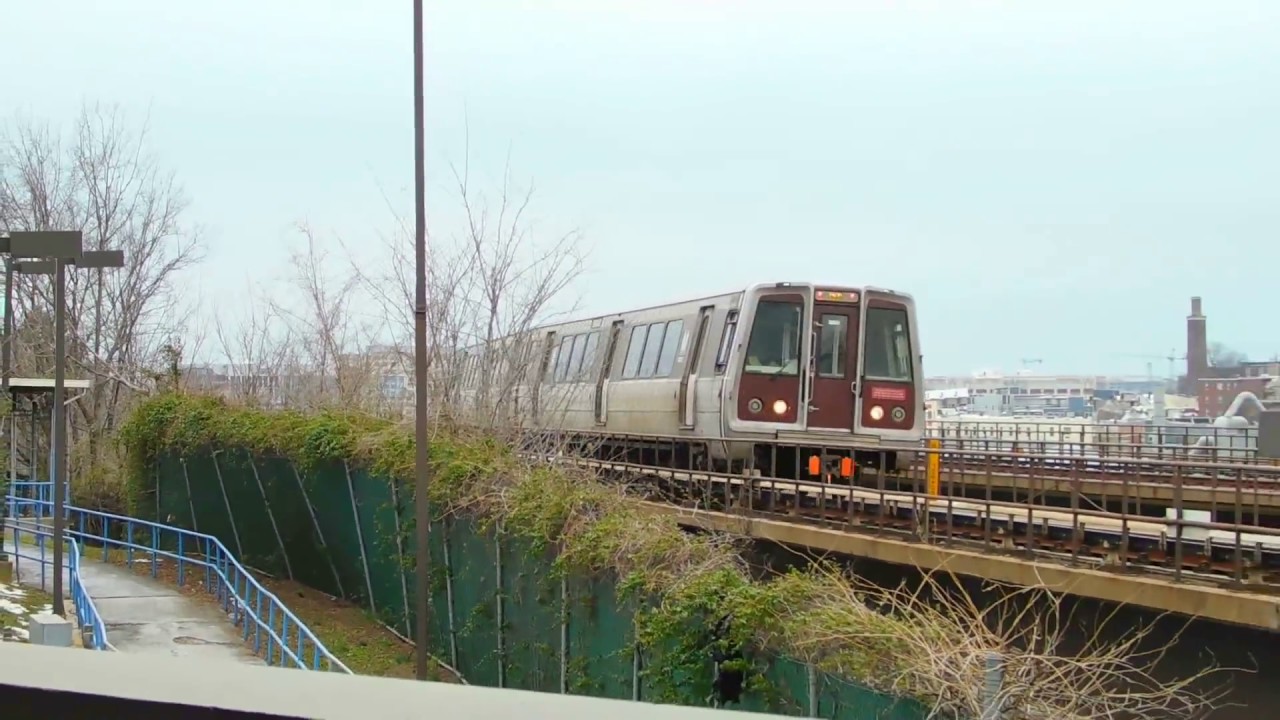 WMATA Metrorail: Rail Observations @ R.I. Avenue-Brentwood Station ...