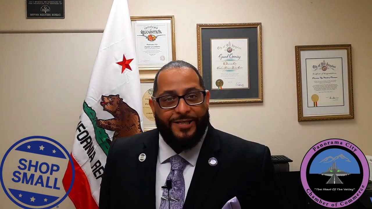 Gabriel Avelar reminds you to shop small - YouTube