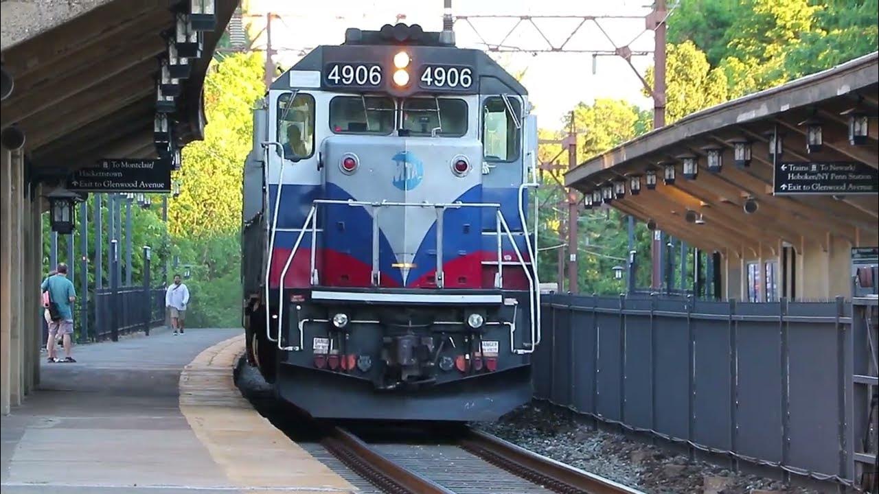 New Jersey Transit : Lake Hopatcong Bound Train(1011) With EMD GP40PH-2M 4906 @ Bloomfield ...