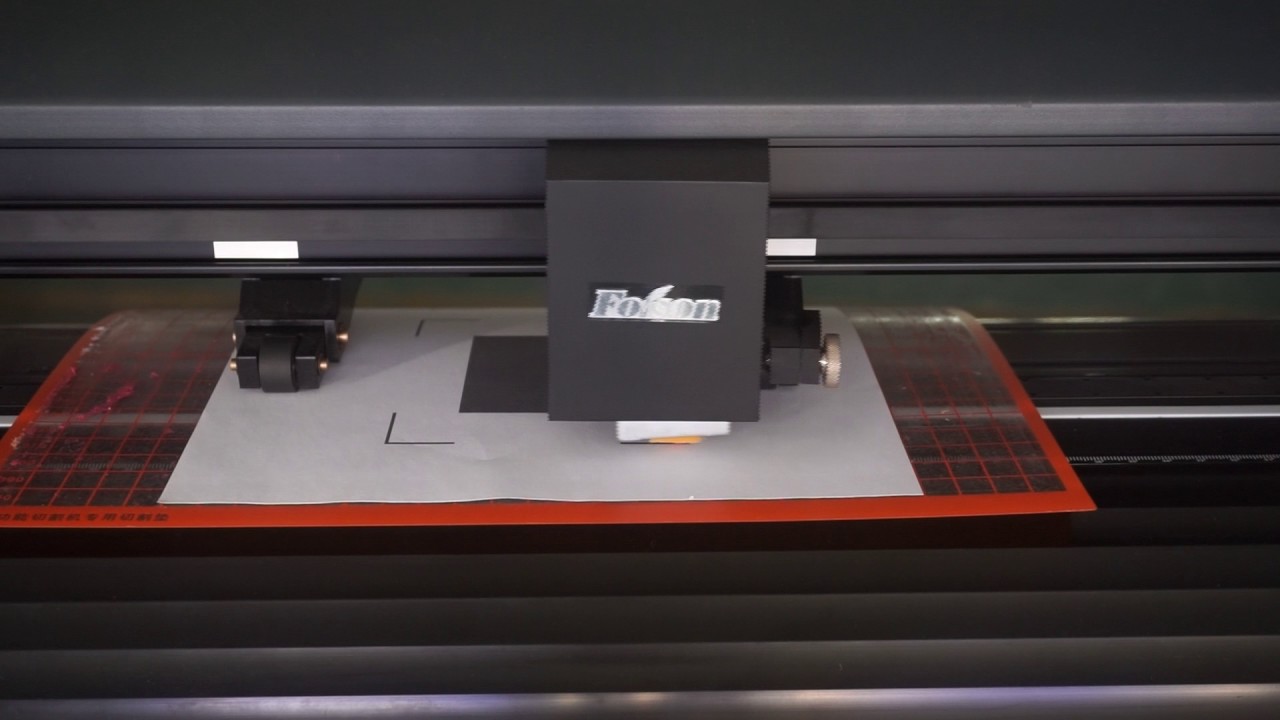 Automatic contour cut machine offset value setting - YouTube
