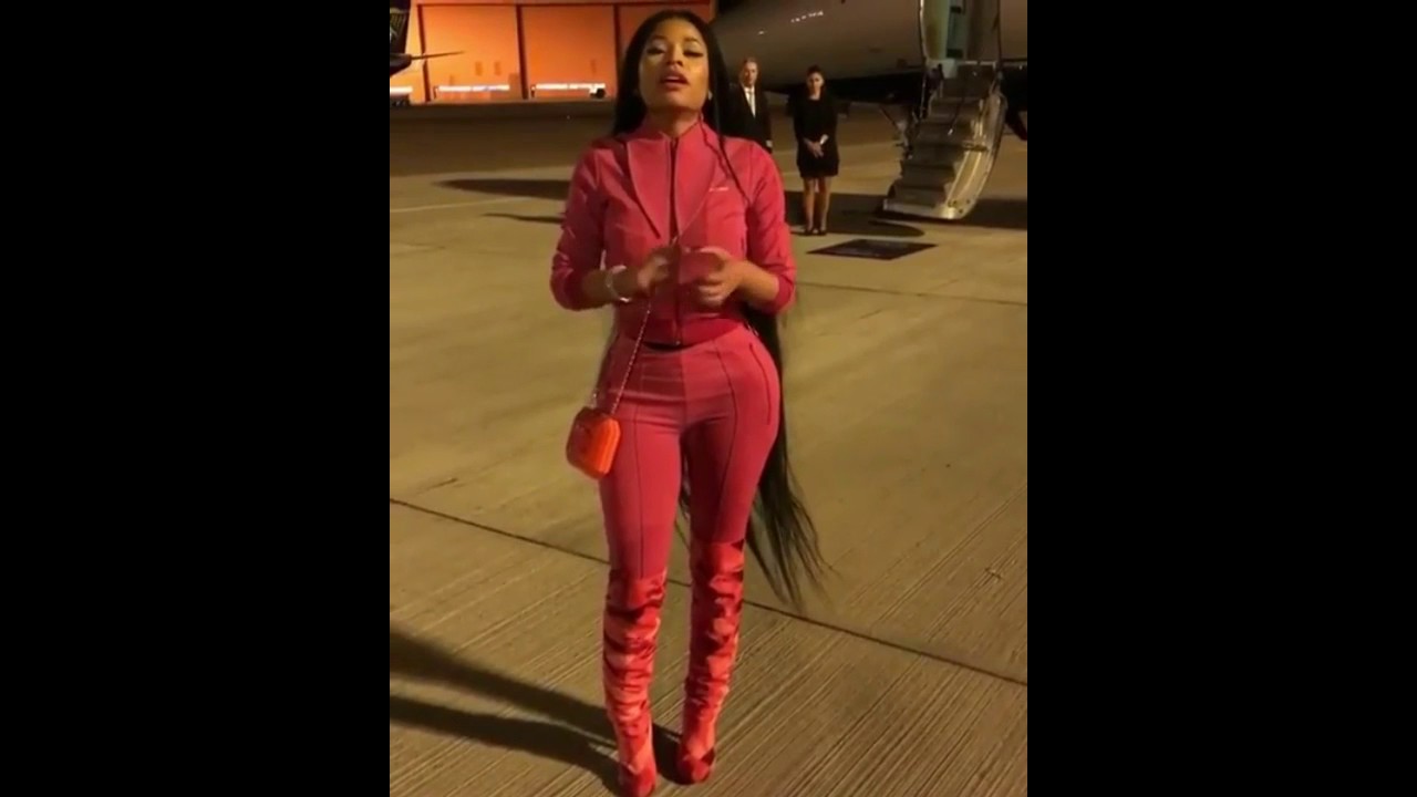 Nicki Minaj answers Remy Ma back with fashion - YouTube
