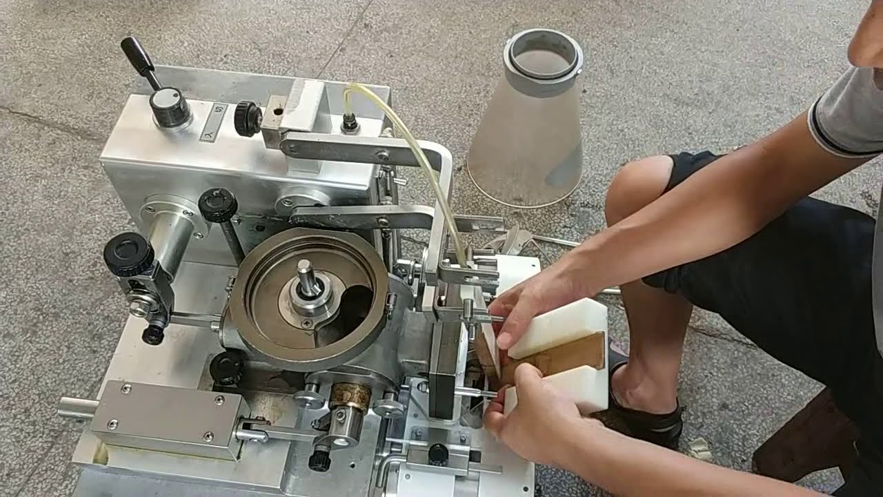 Installation of the Tosei Semi-automatic Gyoza Machine#日本半自動餃子機#日本煎餃機 ...