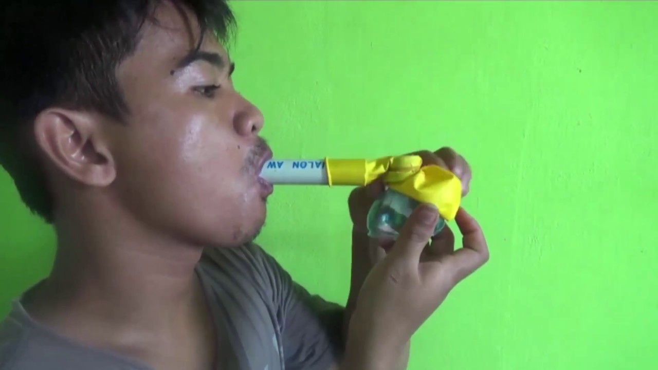 How to Make Simple Trumpet Using Baloon and Bottle - YouTube