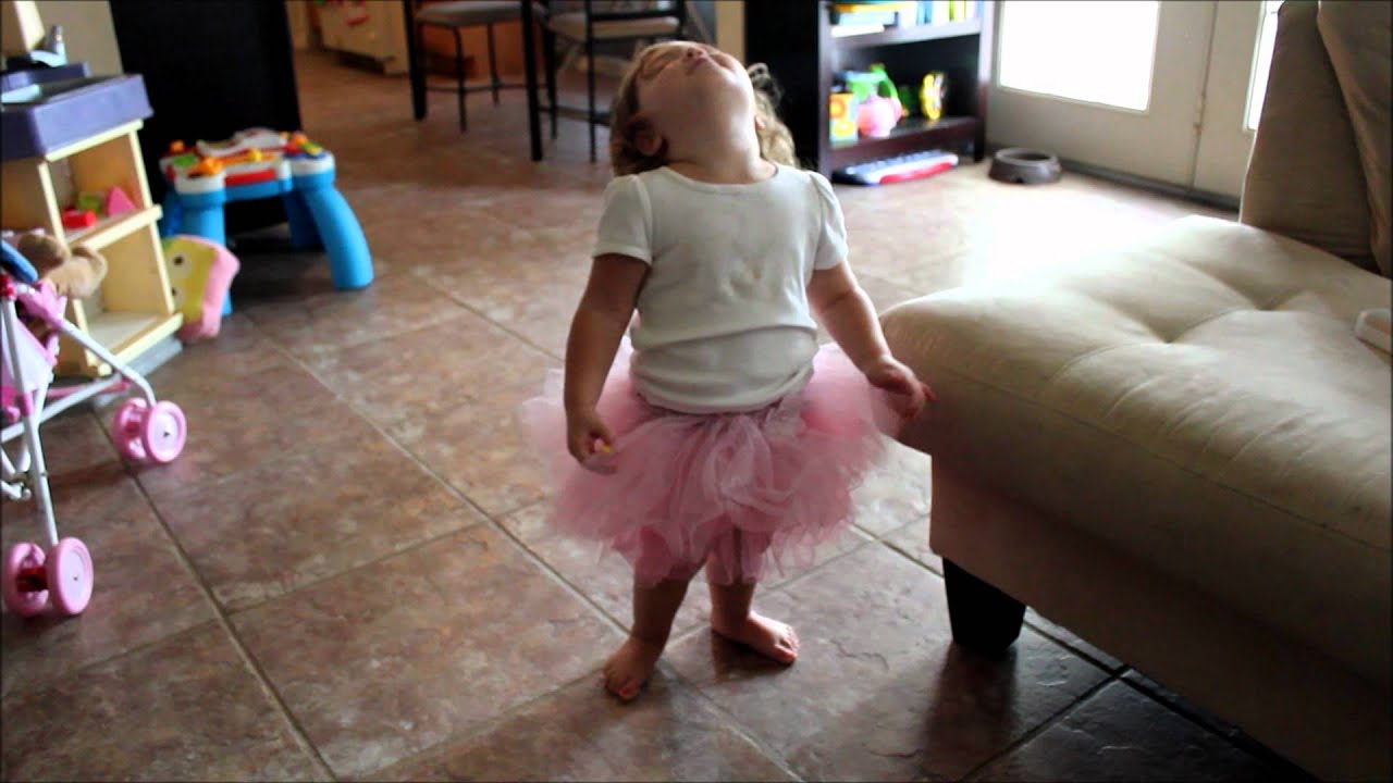 alyssa dancing - YouTube