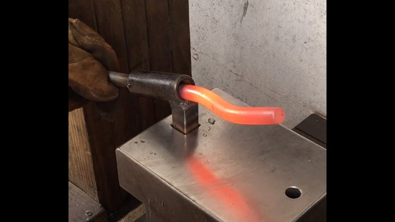 Tong Helper Pipe Tool - YouTube