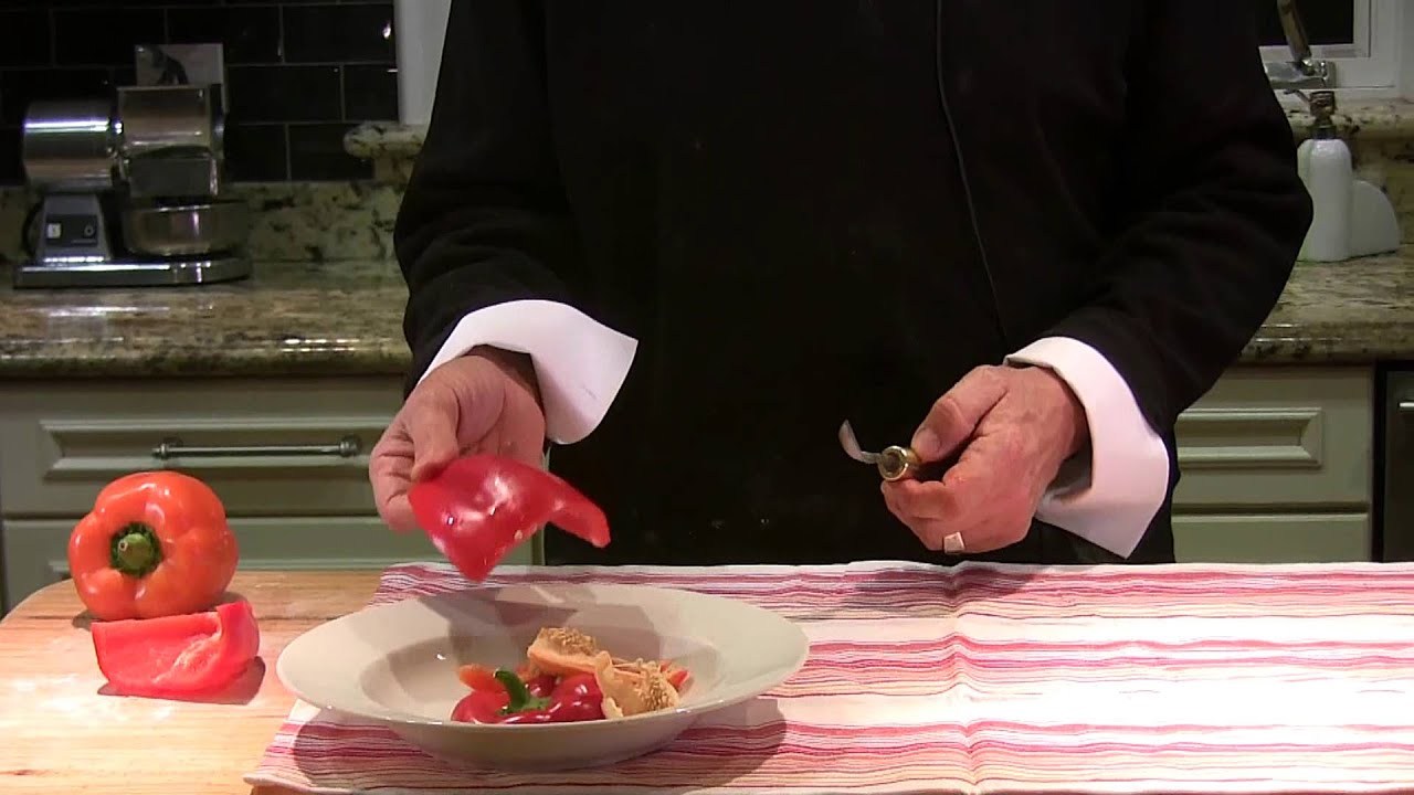 Artisanal Pasta Tools: Pepper Cleaner - YouTube