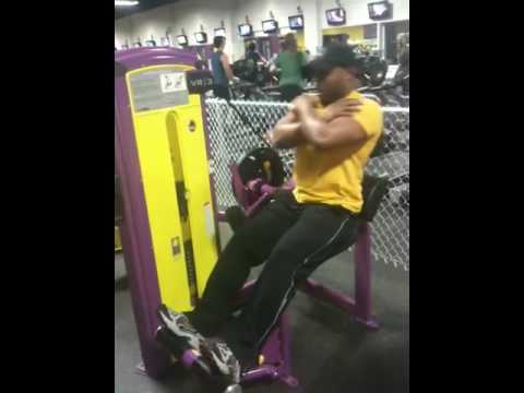 Planet fitness back extension - YouTube