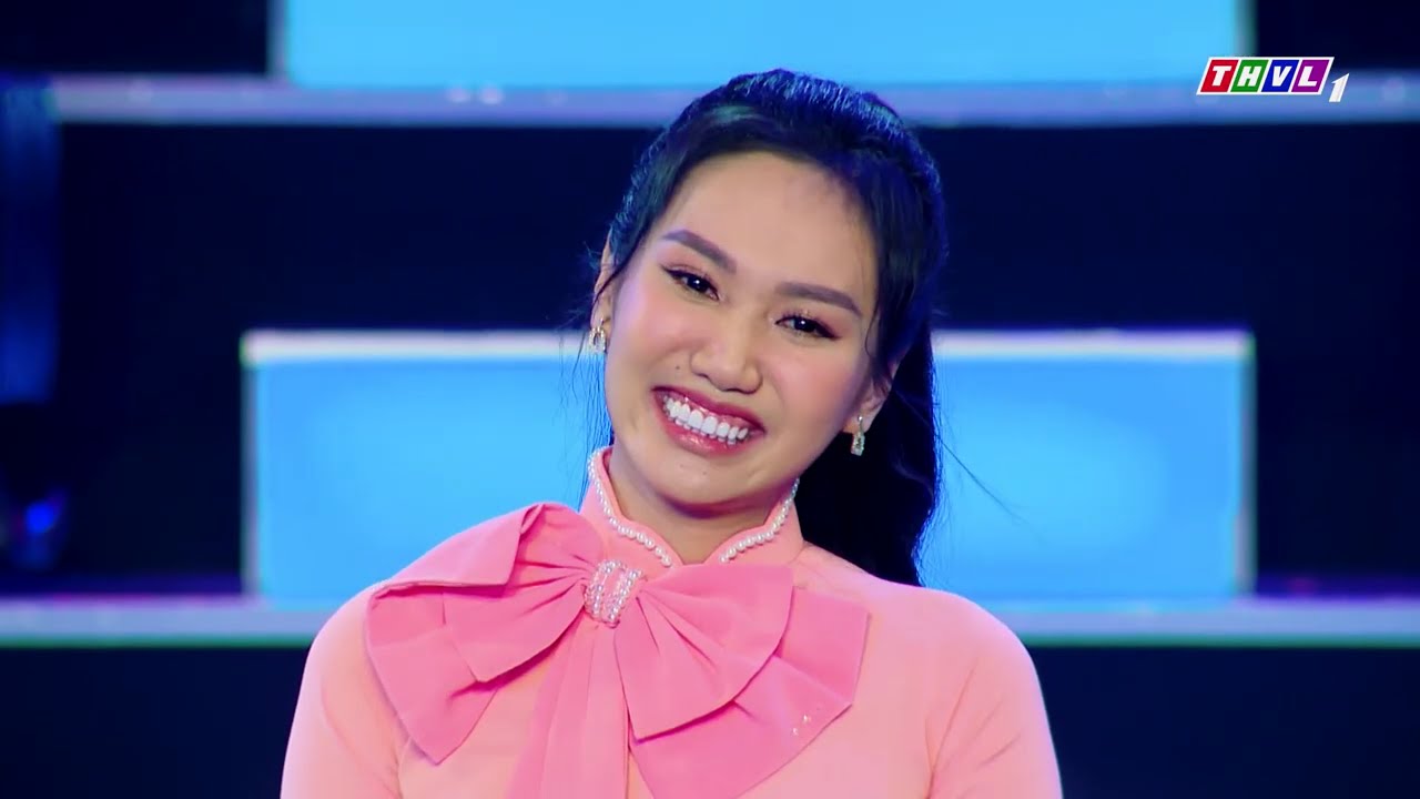 Giám khảo KHÓC ĐẪM LỆ khi thấy thí sinh phải đi MÓC BỌC KIẾM SỐNG ...