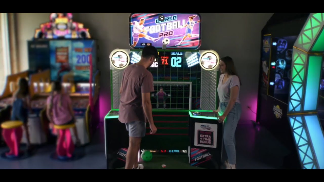 World Football Pro - YouTube