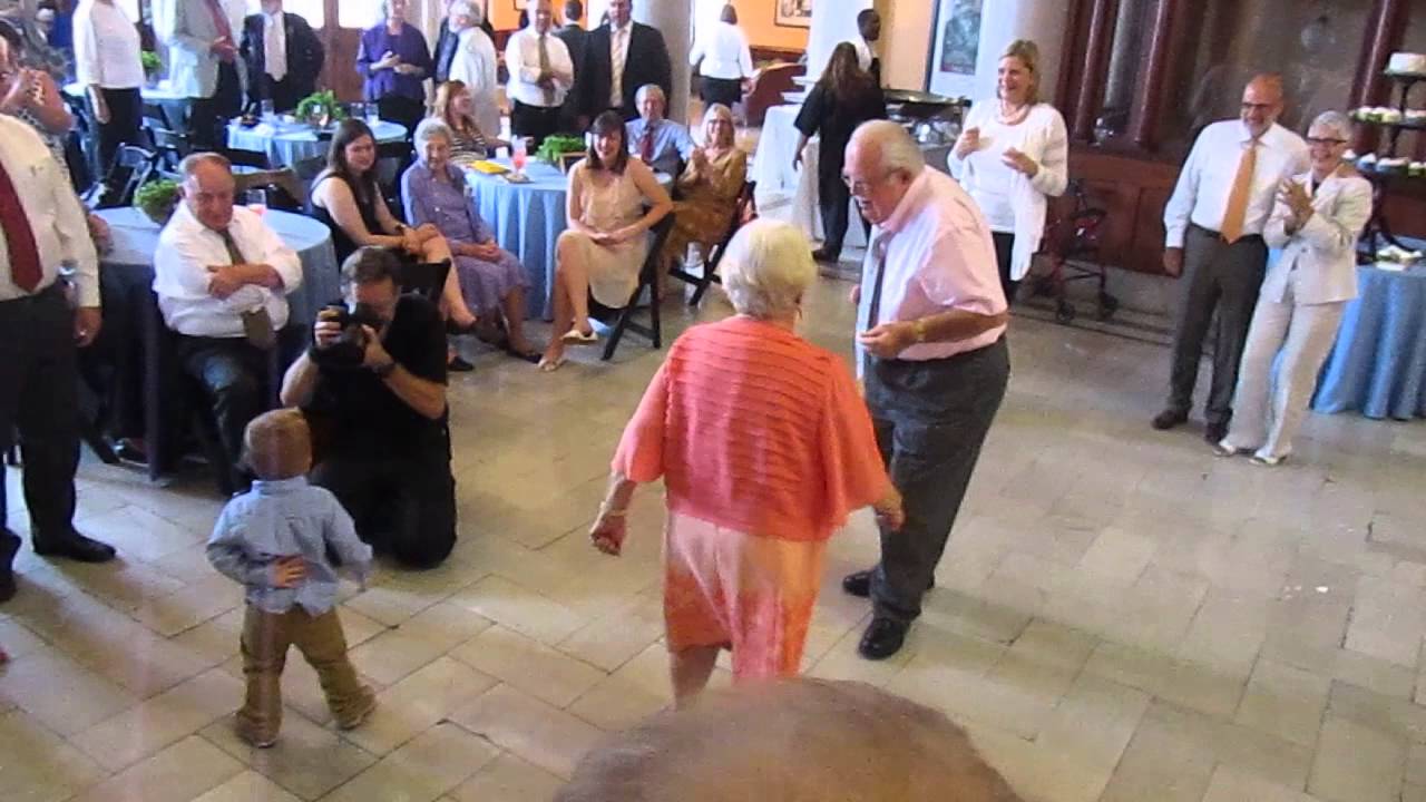 Bill and Jean Shea - Bad, Bad Leroy Brown - YouTube