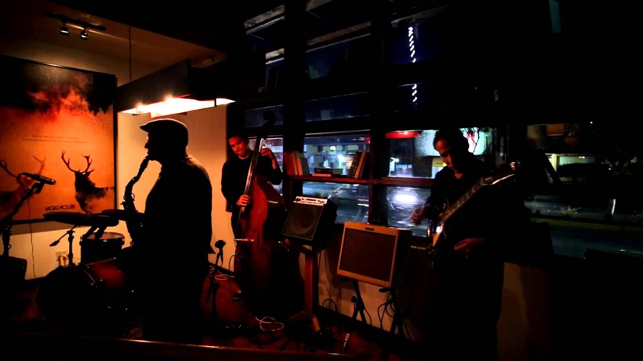 Alex Perales Jazz Night - YouTube