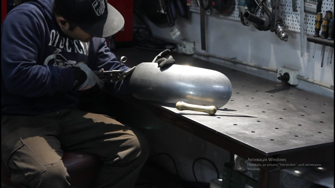 Metal Shaping motorcycle fender #harleys #harleydavidson #bobber # ...