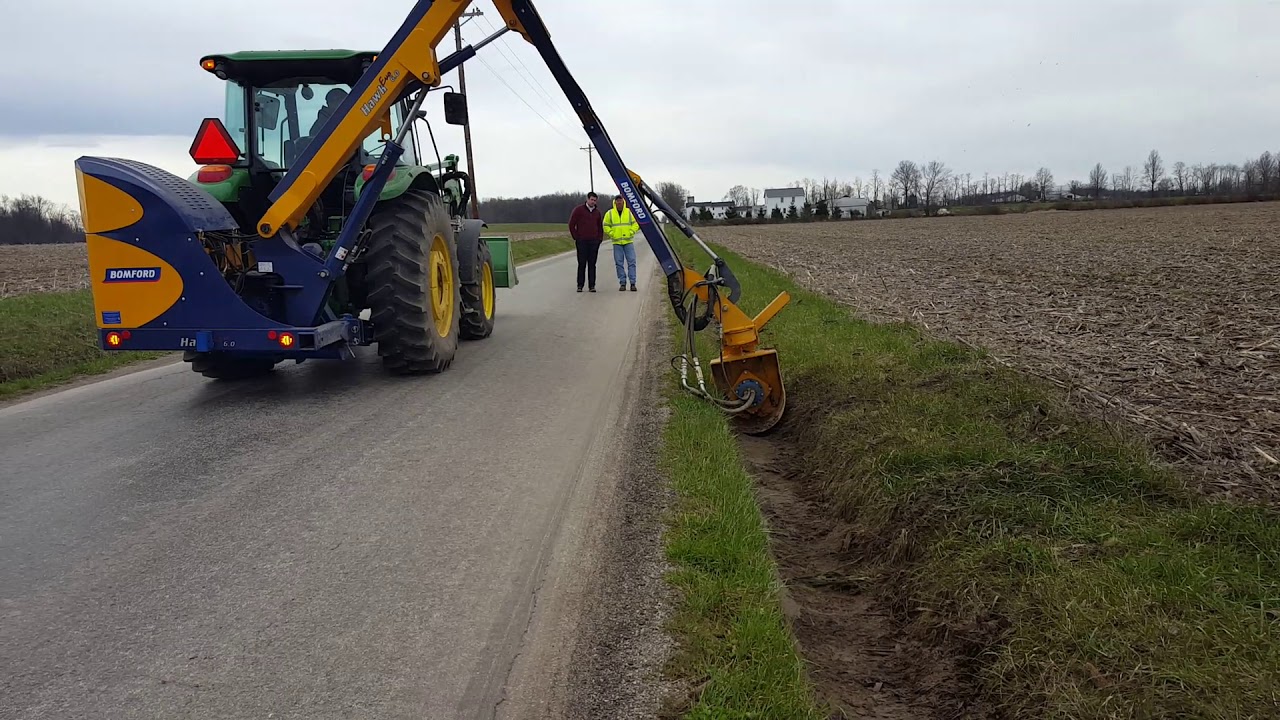 Bomford Ditch Cleaner I - YouTube