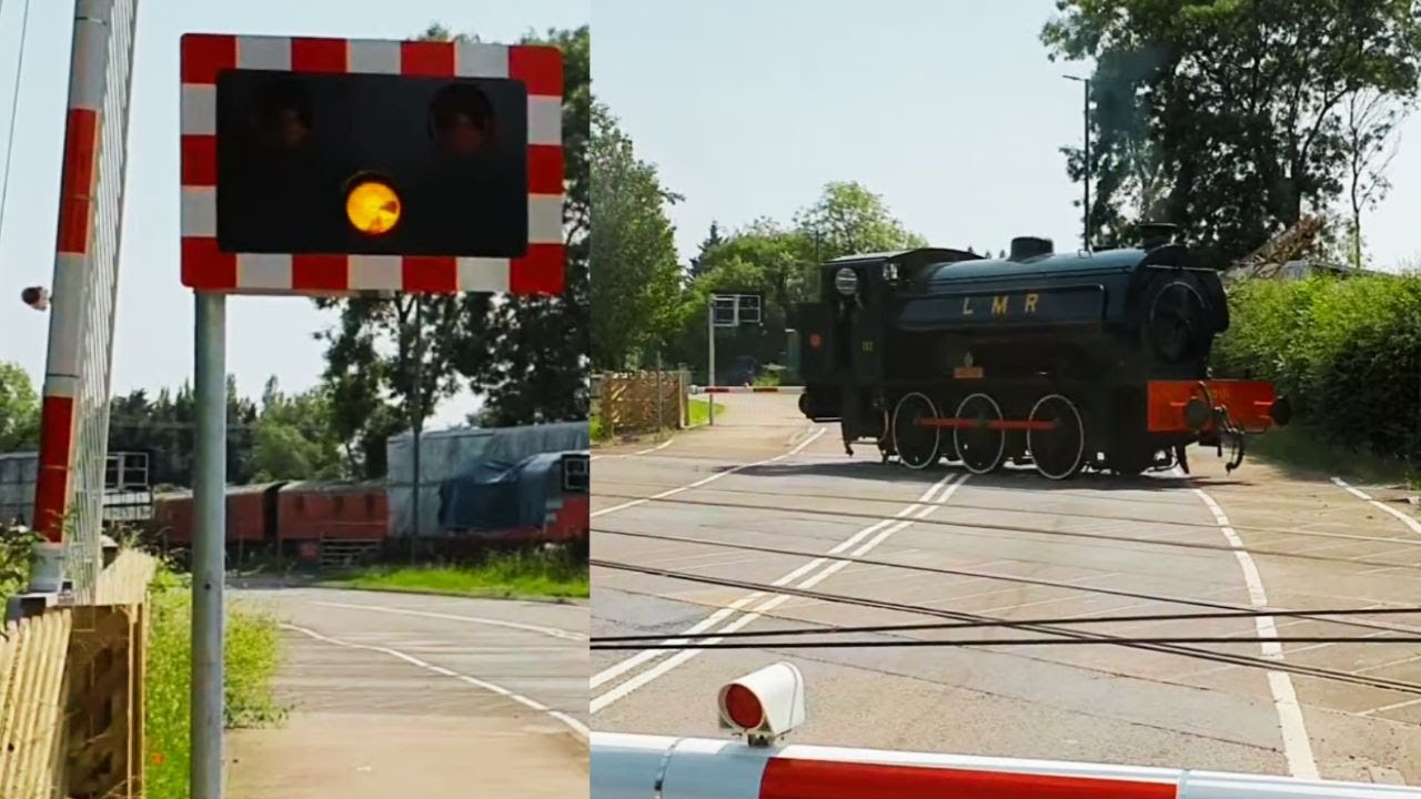 Lydney Junction Level Crossing, Gloucestershire - YouTube