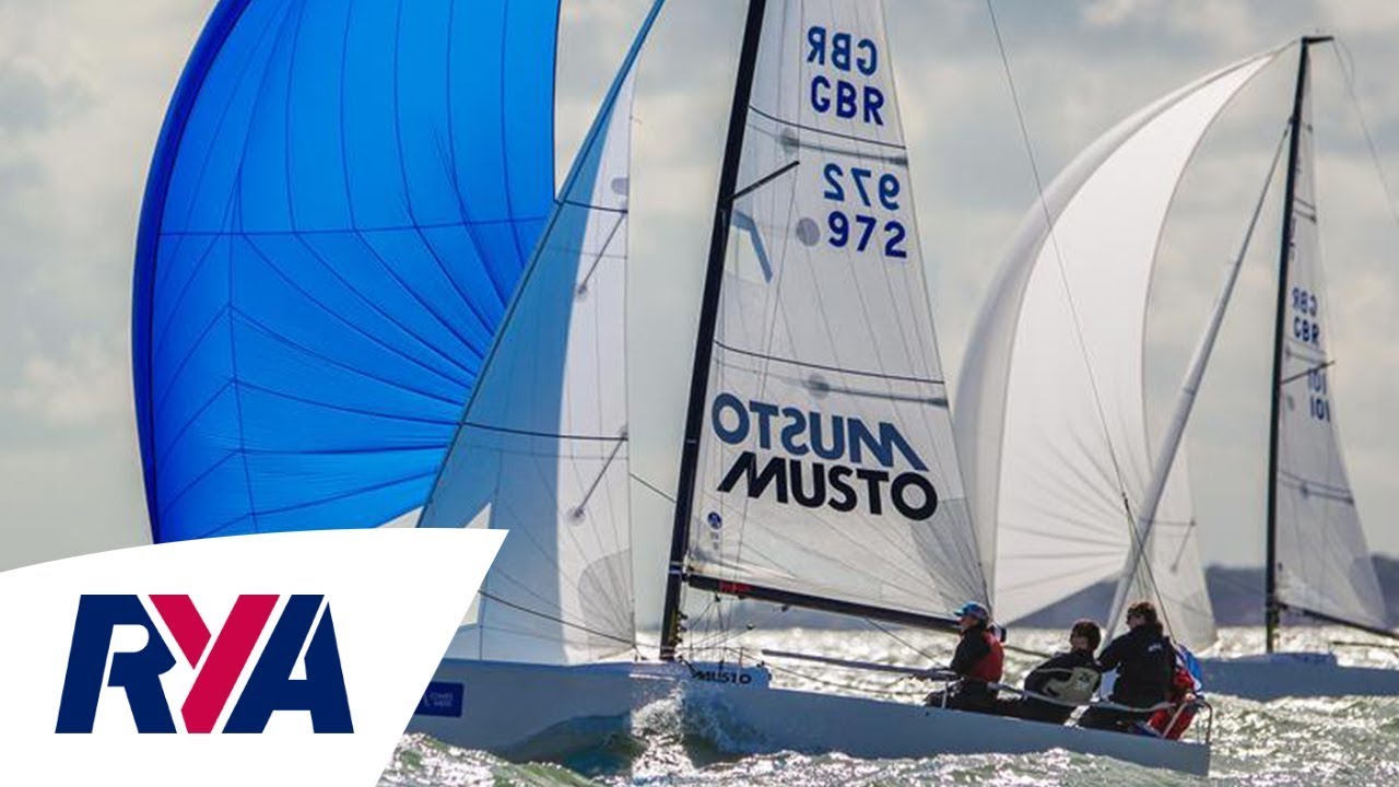 '3 Layer System' - Boating Life Hack with Vicky from Musto - Lendy ...