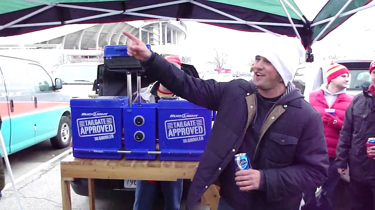 New "Cooler" Grooler MP3 launched at Arrowhead Stadium DEC 6 09 - YouTube