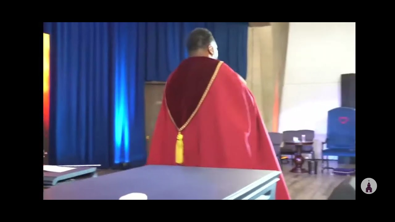 Christian Bishop on Organ. Lacy Comer on Drums CRAZY INSANE PRAISE ...