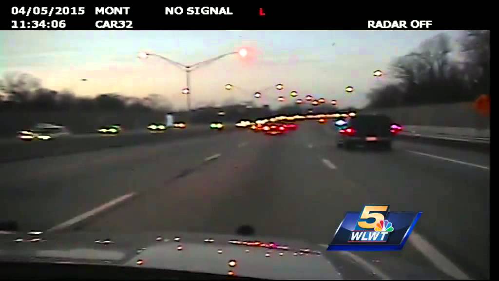 Police catch pursuit of Butler County man on cruiser cam - YouTube