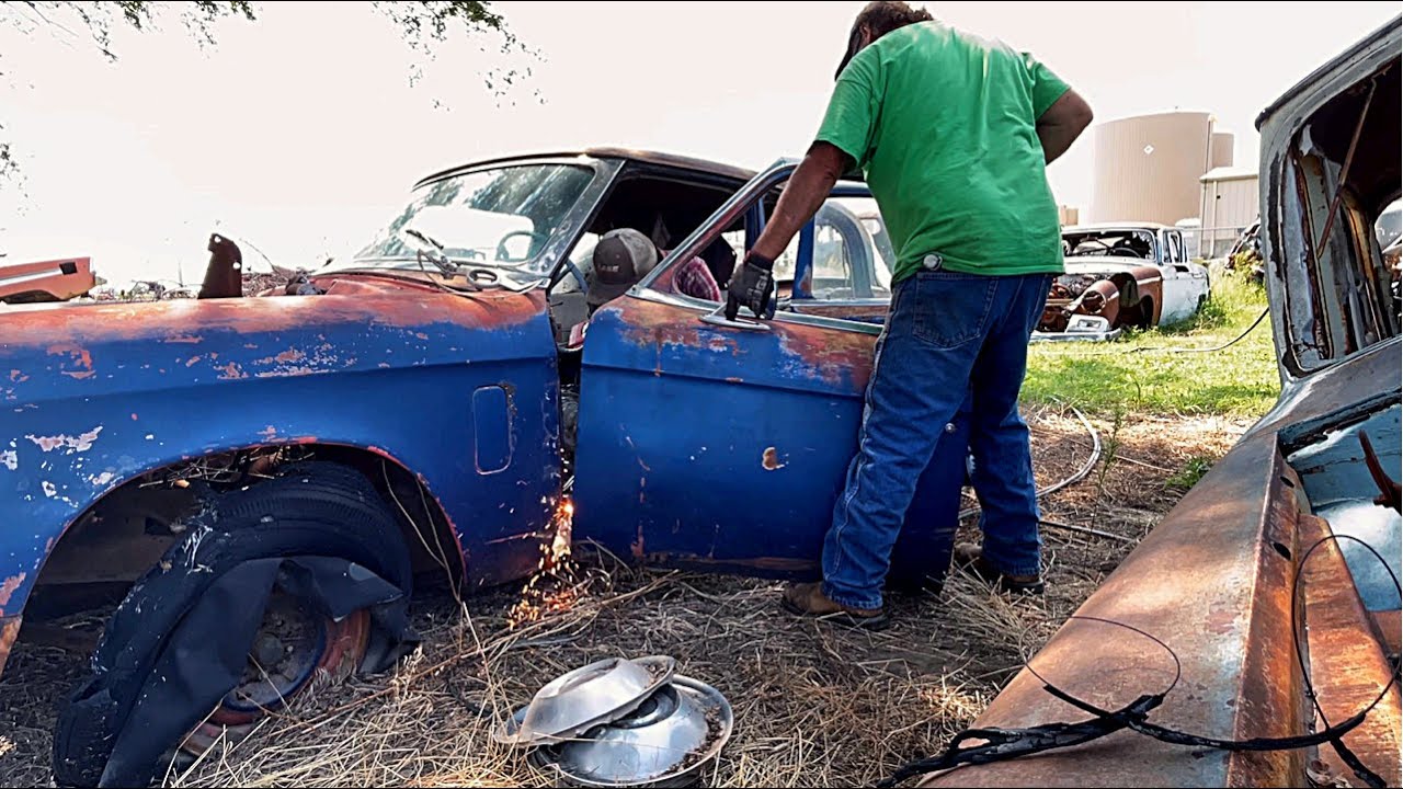 Day 2 Of Repurposing Rusty Antique Cars Into Wall Art Before The ...