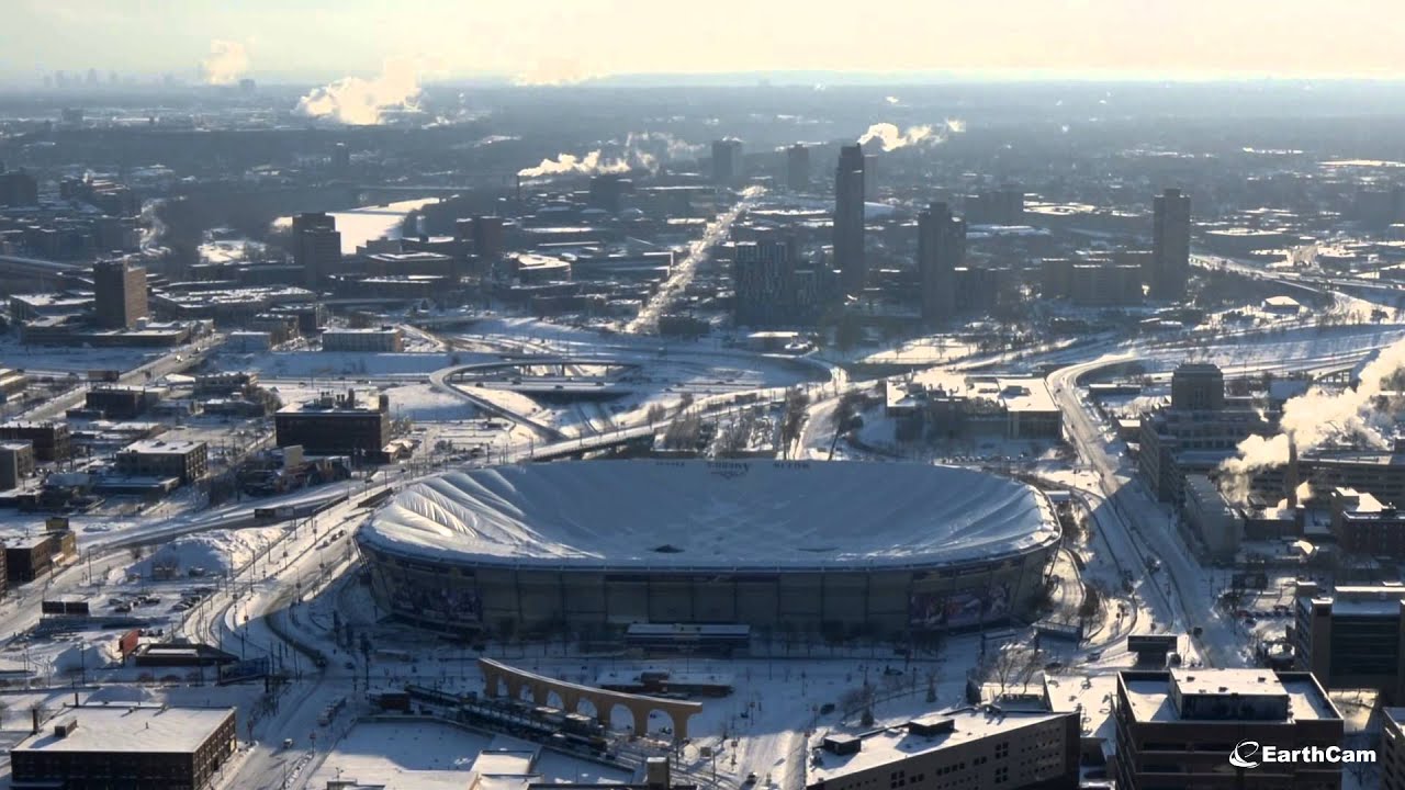 Minnesota Vikings Stadium Roof Deflation Time-Lapse - YouTube